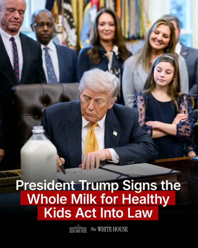 Trump signs a law returning whole milk to school lunches - USAtalkin
